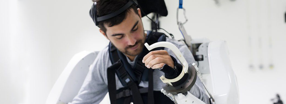 An Exoskeleton Helps a Paralyzed Man Move | The Internet Protocol