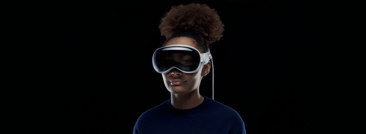 Apple Unveils Its New $3,500 AR Headset Vision Pro